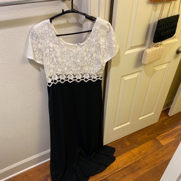 Rhapsody | Dresses | Vintage Rhapsody Lace Maxi Dress | Poshmark